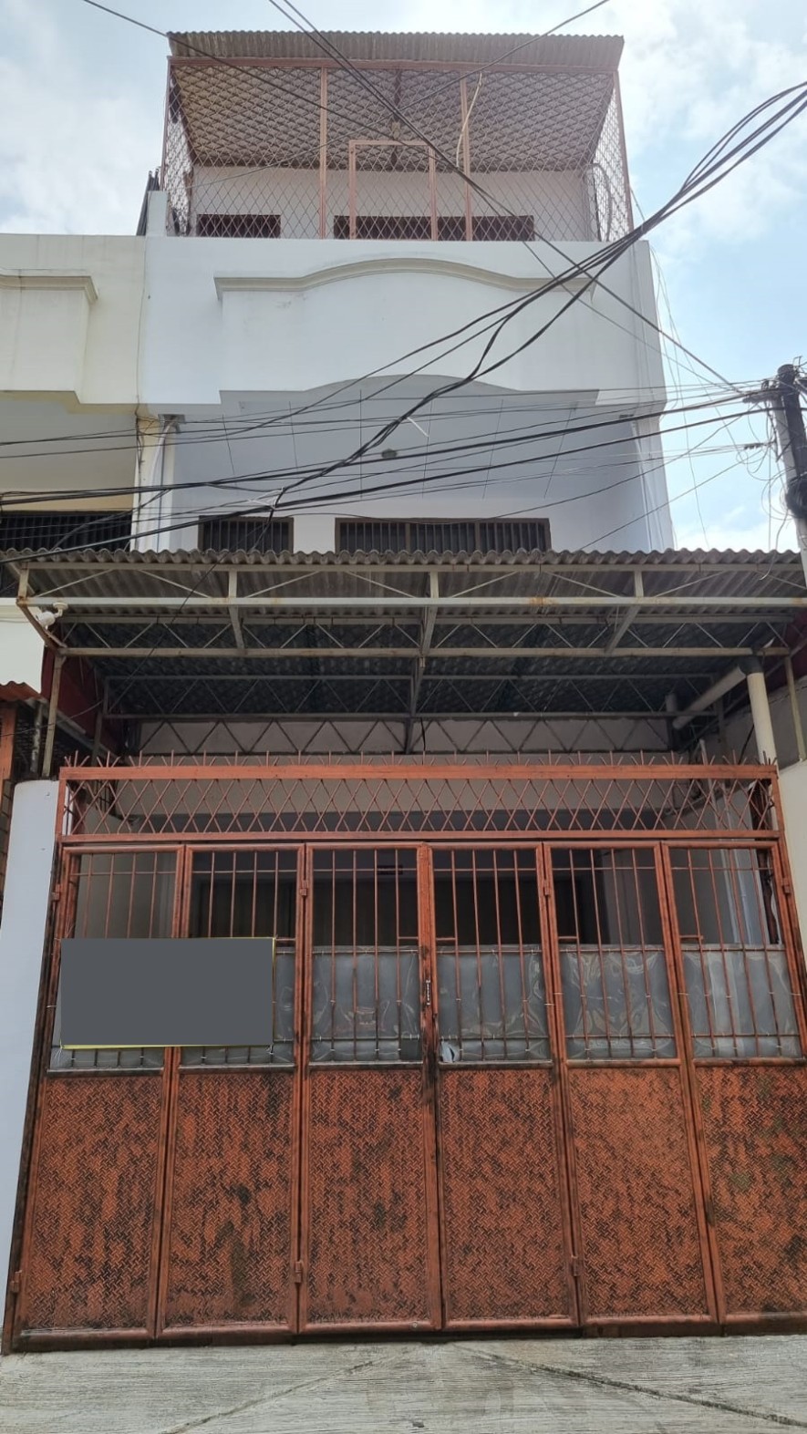 CloseBuy - Ruko Strategis Kawasan Ramai Daerah Teluk Gong